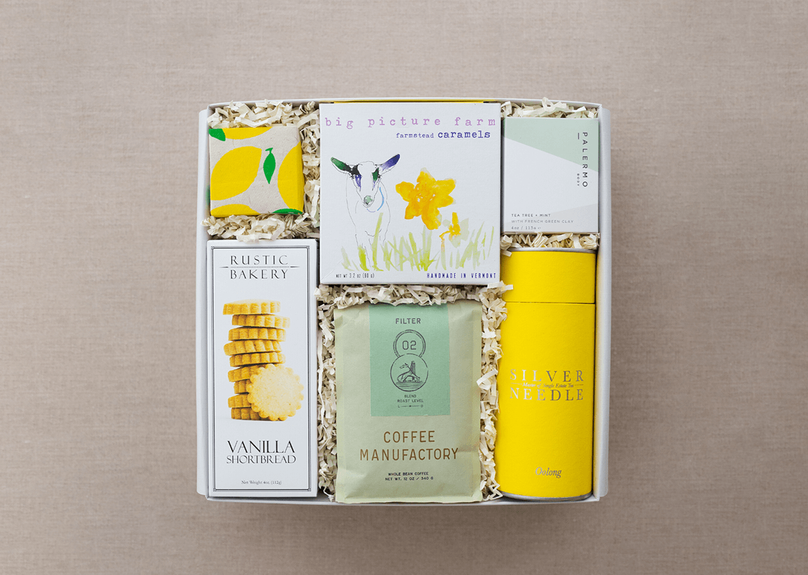 Teak and Twine The Front Porch Gift Box | Giftagram
